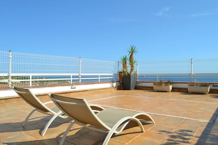 Atico Terraza Delante Mar Mediterráneo - Tarragona, España