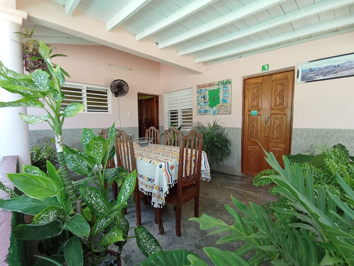 Casa Ottoniel Y Rosy En Viñales - Hab. 2 & Wifi. - Viñales