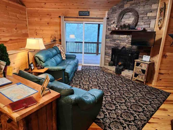 Hot Tub Family Pet Friendly Cabin Coosawattee - Carters Lake, GA