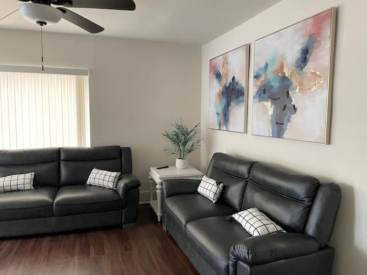 2br Casita In Montrose - Houston, TX