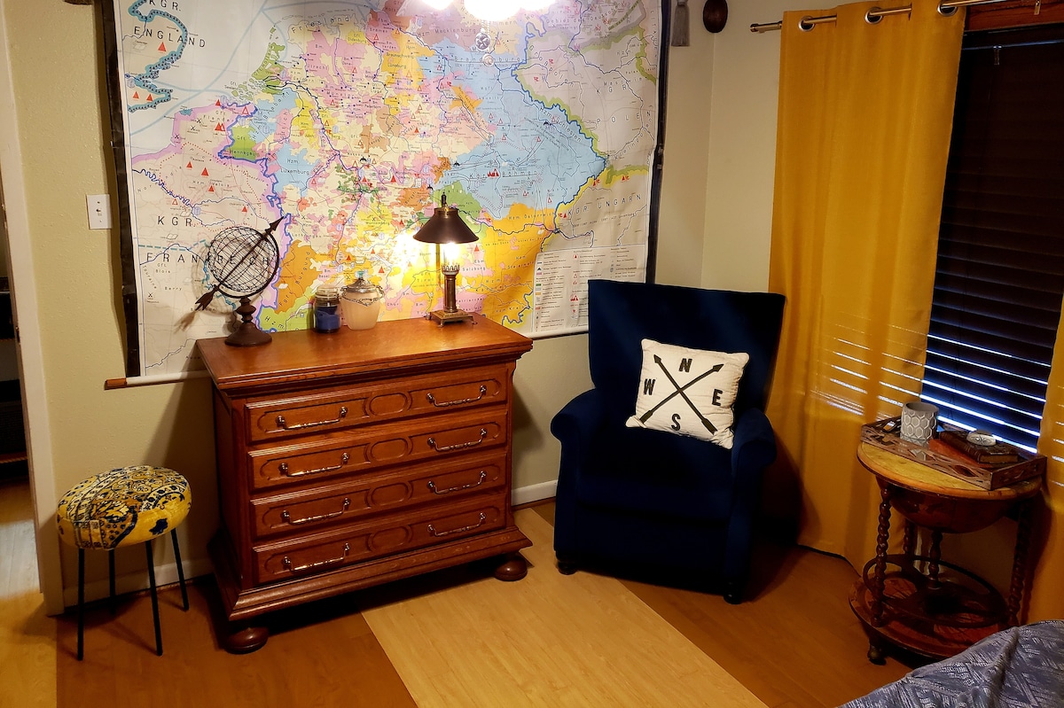 The Voyager @Queen Gypsy Inn - Beachfront - Condominiums for Rent in ...