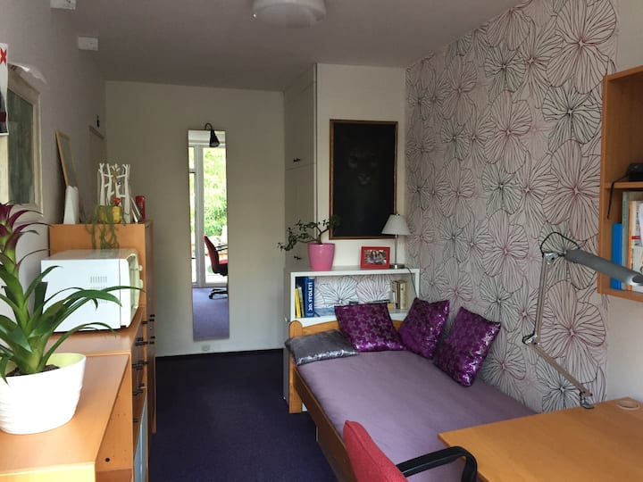 Cozy Room With Terrace For 2 Nearby City Centre - Ostrava