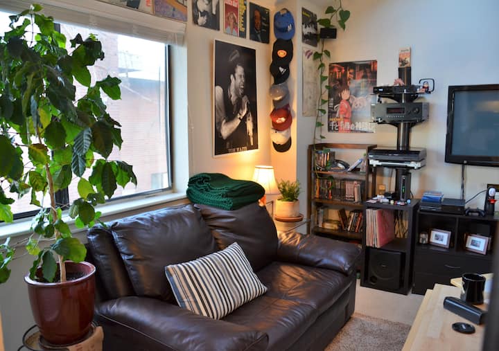 Cozy 1 Bedroom Condo In Central Boulder - Boulder, CO