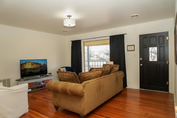 Two Large Living Areas, Well-equipped, Smart Home - Amarillo, TX