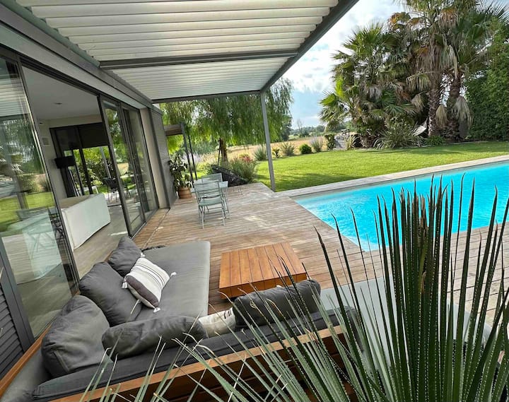 Villa De Charme Avec Spa Et Piscine - Lattes