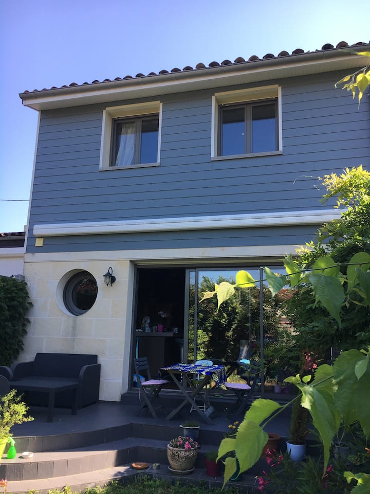 Maison Type Echoppe Bordelaise Près Du Centre - Bordeaux