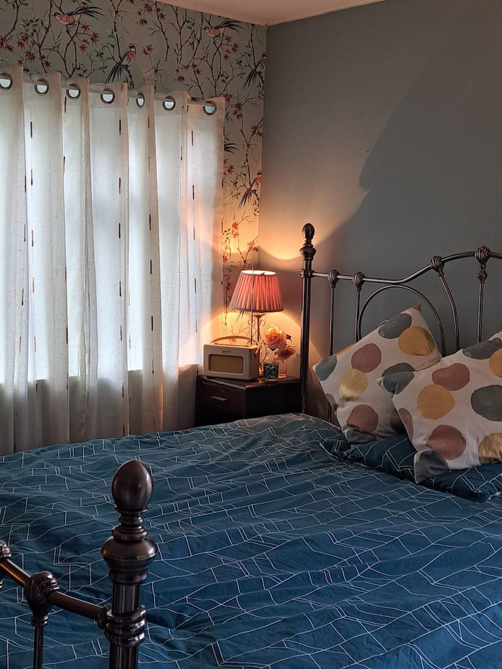 Super King Comfort Near Goodwood - Bognor Regis