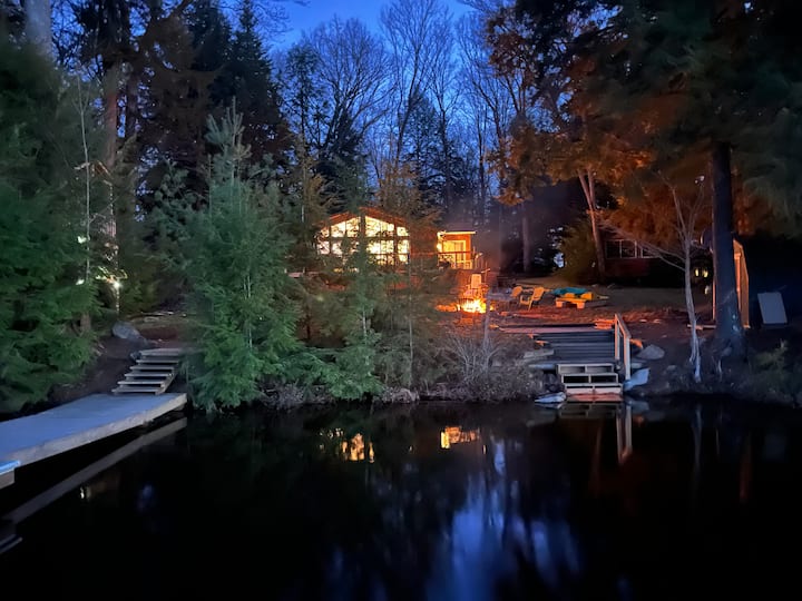 Muskoka Lakefront Family Paradise *Hot Tub* - Bracebridge