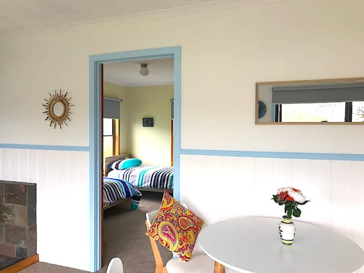 Rice Pebble Cottage In Bicheno: Best Value! - Bicheno