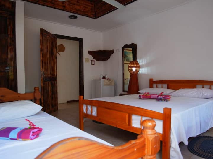 Lapasse Guesthouse 5 Minutes Walk From Port. - Seychelles