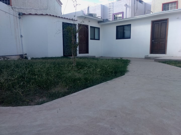 Sta. Engracia Loft #2, 5 Minutes From The Consulate - Ciudad Juárez