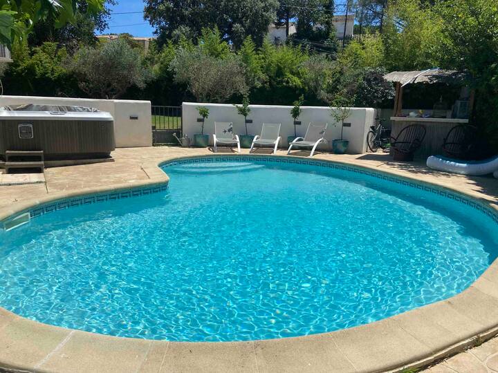 T2 Paisible Avec Jardin & Piscine Privative - Vauvert