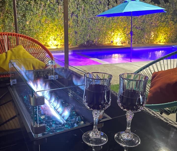 Modern Oasis/pool,game Room,mini Golf,fire Pit,bbq - Palm Springs, CA