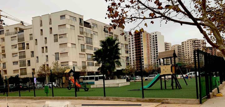 Un Bel F5 Residence Hasnaoui Avecparking Sécurisé - Oran
