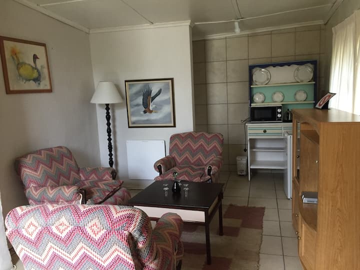Ard Lui, Room 5 - Bulwer