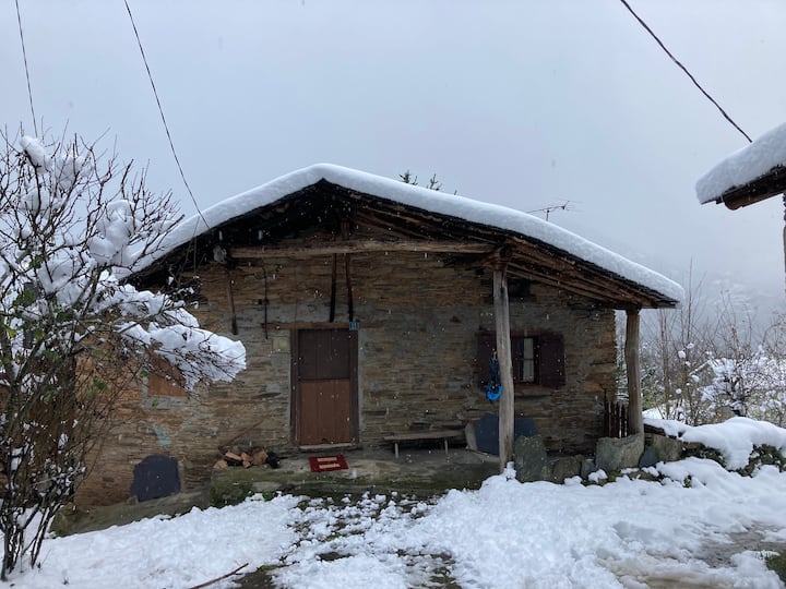 Neves Do Courel - Piedrafita del Cebrero