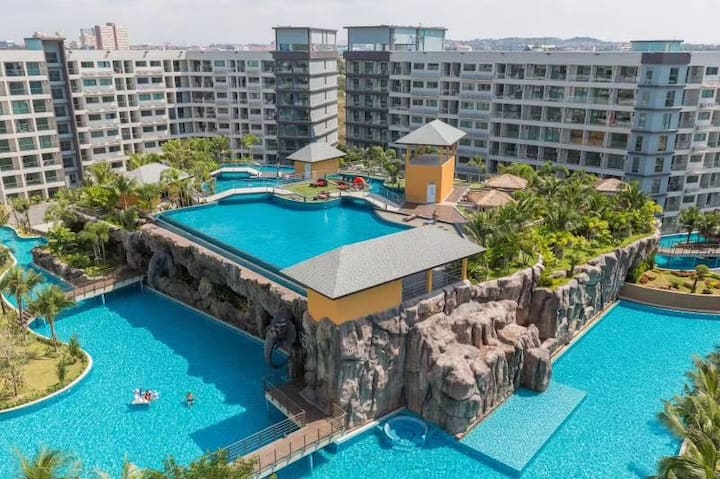 泳池直入公寓,高速Wifi ,度假超享受 - Pattaya