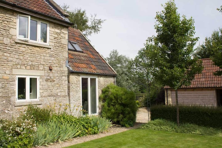 Noades Studio, Tormarton - Castle Combe