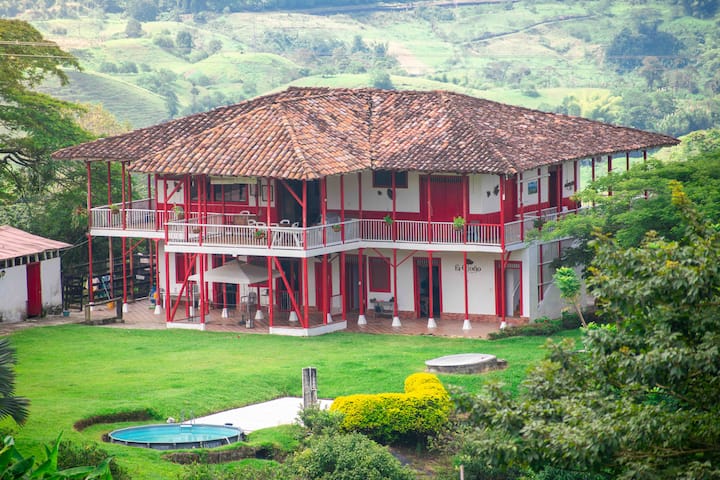 El Otoño, Paisaje Cultural Cafetero - Chinchiná