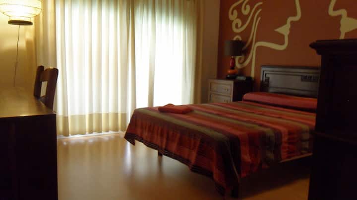 Apartamento Económico En El Centro De Sevilla - Seville Airport (SVQ)