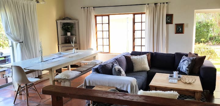 Brooklyn -No 6 -Spacious, Private & Safe-7 Sleeper - East London