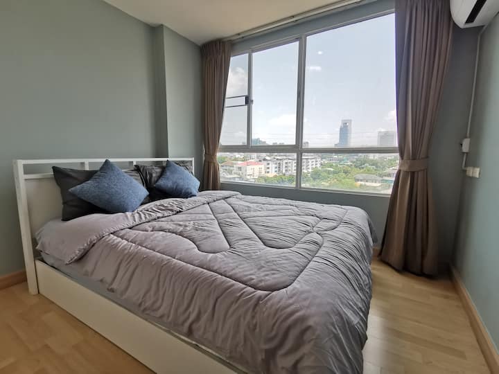 Natural Light, Entire Room Near Mrt Ladprao 500m - Bangkok