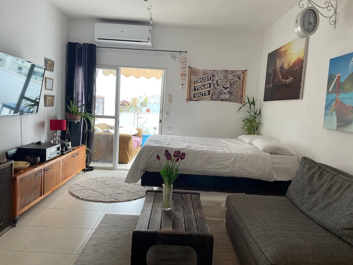 פנטהאוז מדליק עם האנרגיות הכי טובות וגג ענק עם נוף - Tel-Aviv