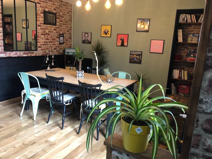 Maison Centre Ville Au Calme Pleine De Verdure - Le Mans