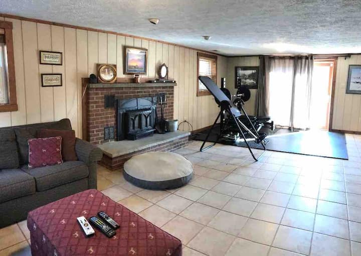 W'ton Pet Friendly Apartment On Small Horse Farm - Warrenton, VA