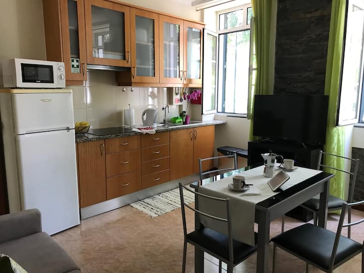 Cozy Apartment In The City Centre -Studio 1 - Monte