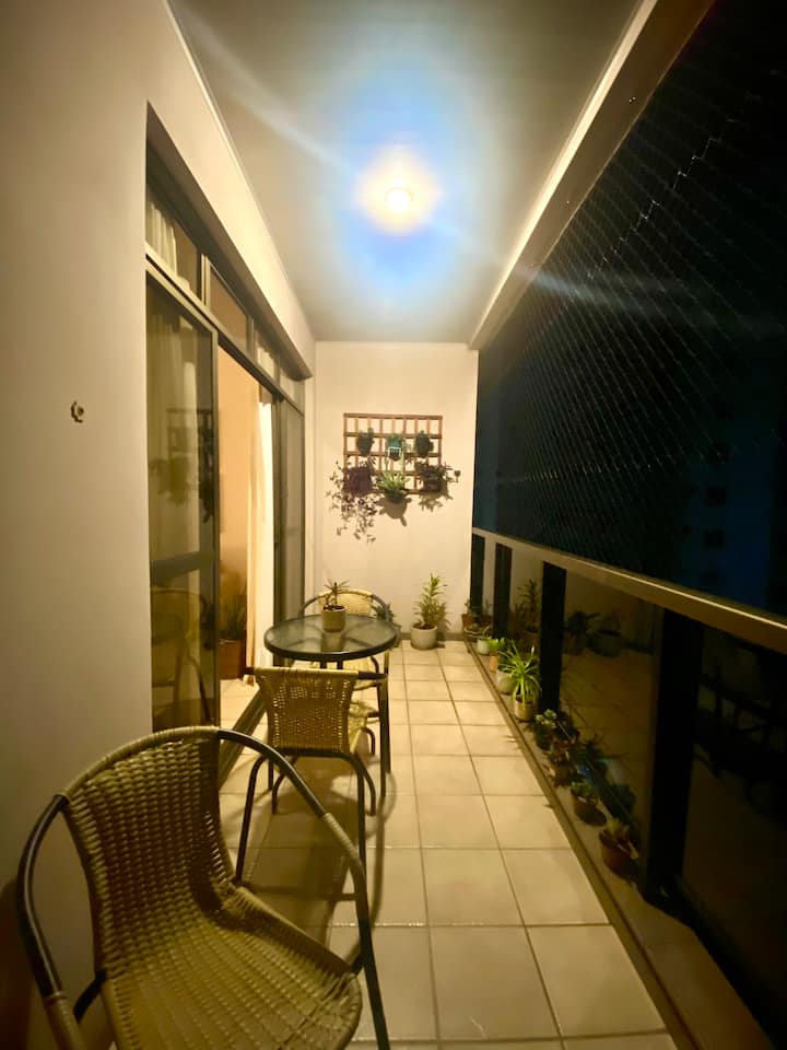 Quarto De Casal Para Mulher Na Praia Do Canto - Vitória