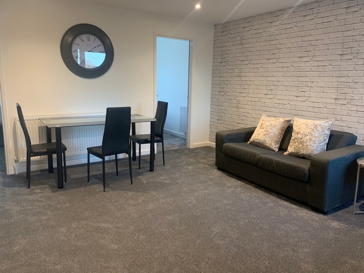 5. Homely Cecil Apartments - Aston - Birmingham