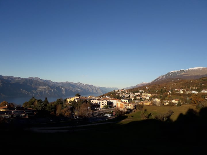Grazia's Court - Garda