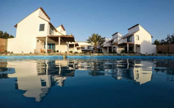Beautiful Bungalow In Paracas Bay - Paracas