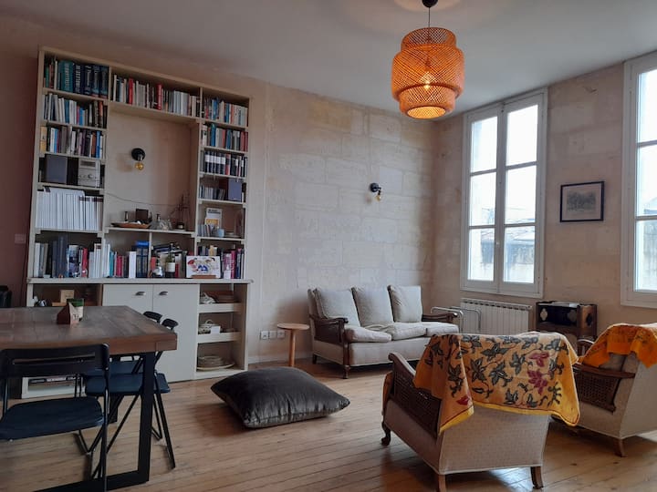 *Couvent* Superbe Type 3 Au Cœur Des Chartrons - Bordeaux