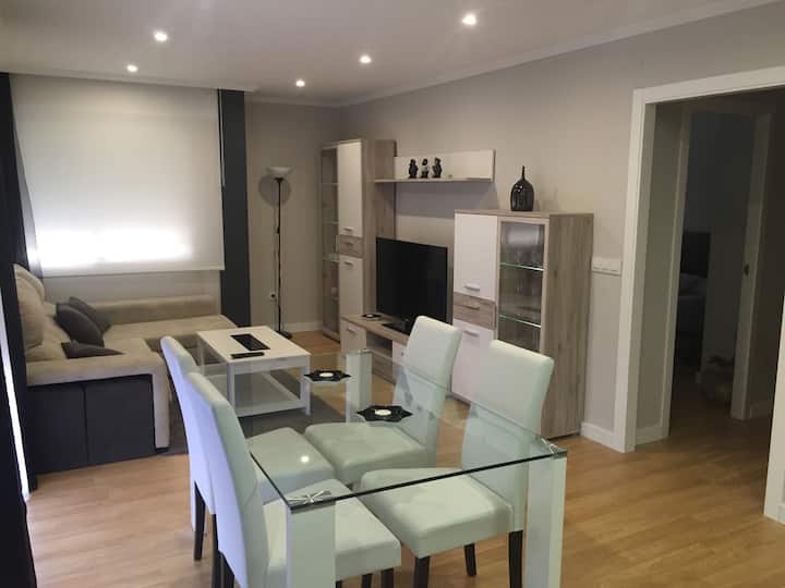 Precioso Piso En El Centro - El Grove