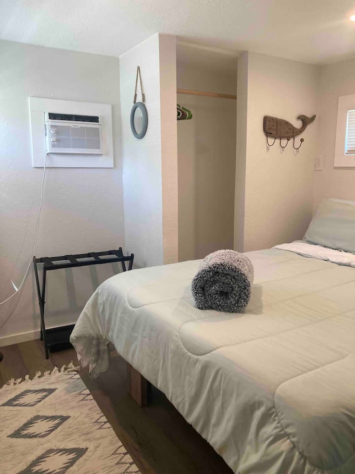 Cute Cottage 2 Minutes To Springs - Crystal River, FL