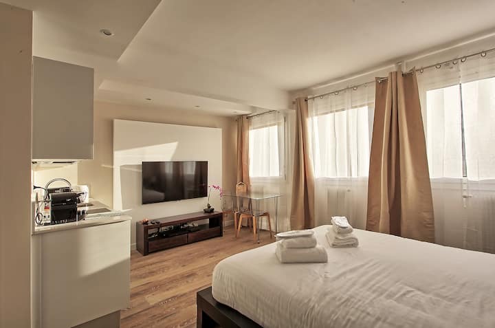 Studio | Sigebert Ii Tour Eiffel - Paris