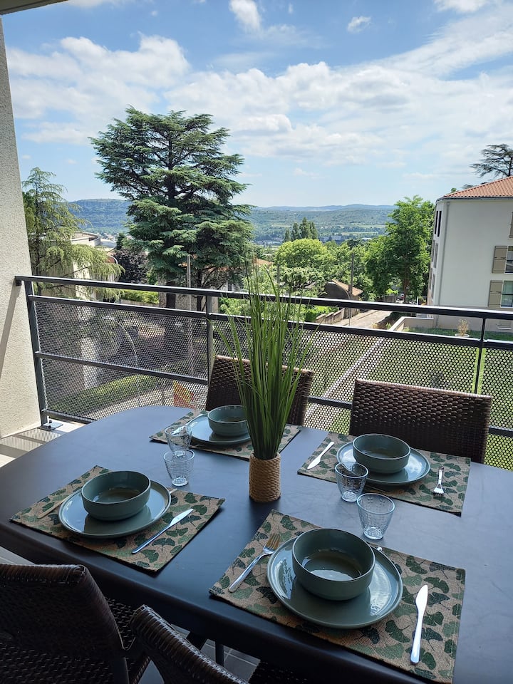 T2 Neuf, Garage Terrasse Clim Ascenseur, Jolie Vue - Aubenas