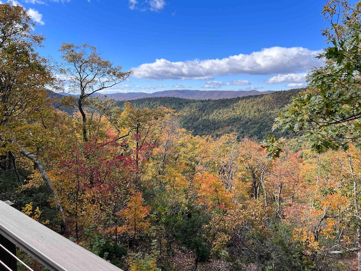 The Cozy Cottage | Mountain Views At Wintergreen - Wintergreen, VA
