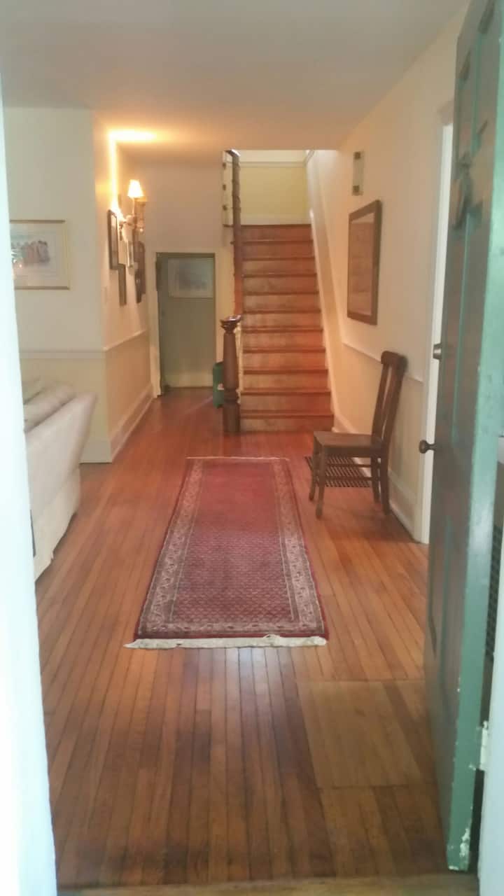 Historic "Mainline" Home ("The Penn Cotttage") - King of Prussia, PA