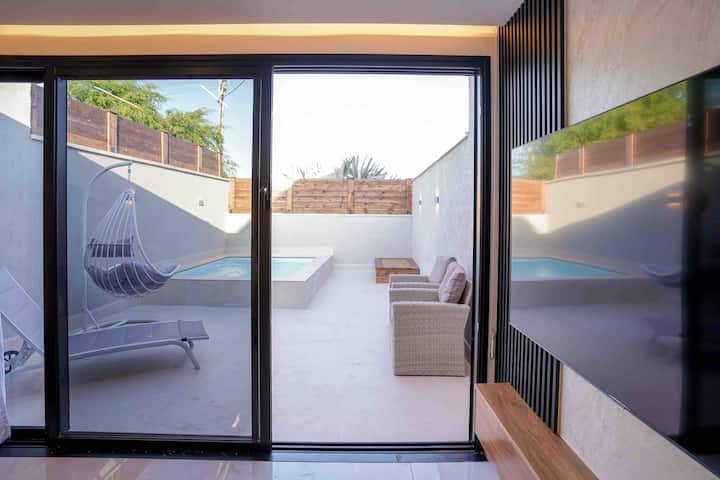 סוויטת Garden מפנקת עם בריכה פרטית - Eilat