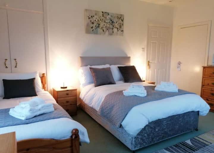 Triple Room At Cable Island Bed And Breakfast - Fermoy