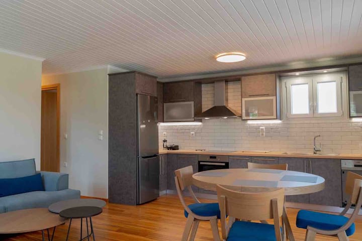 Brand New 3bdr Aptm With Sea View In Nikiana - Lefkada