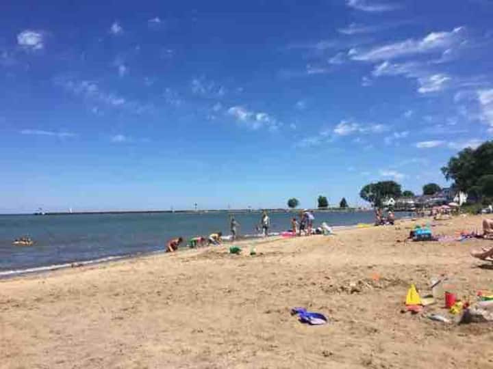 Great Location 5 Blocks To Beach - Port Clinton, OH
