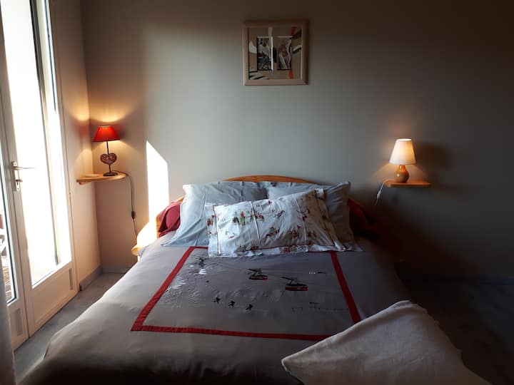Chambre D'hôtes Dans Maison Avec Piscine - Chambéry