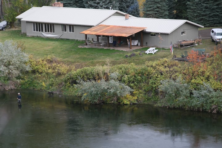 Mighty-mo Riverside Retreat
(Long Term Available) - Cascade, MT