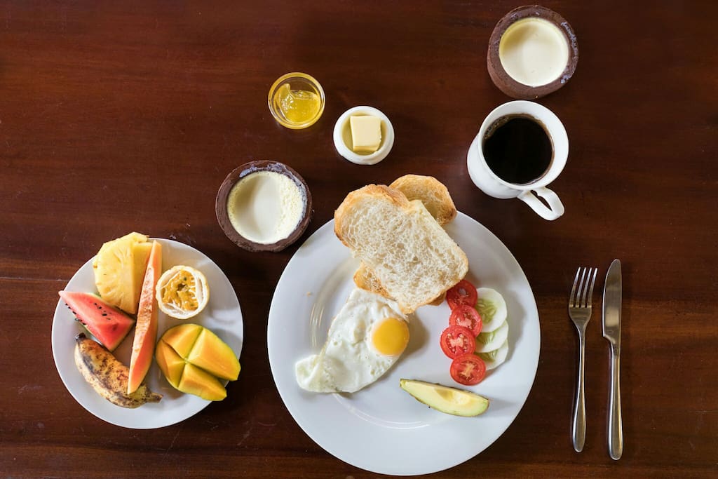 Mirissa BnB (no 2) clean, AC, hot water, breakfast - Bed & Breakfasts ...