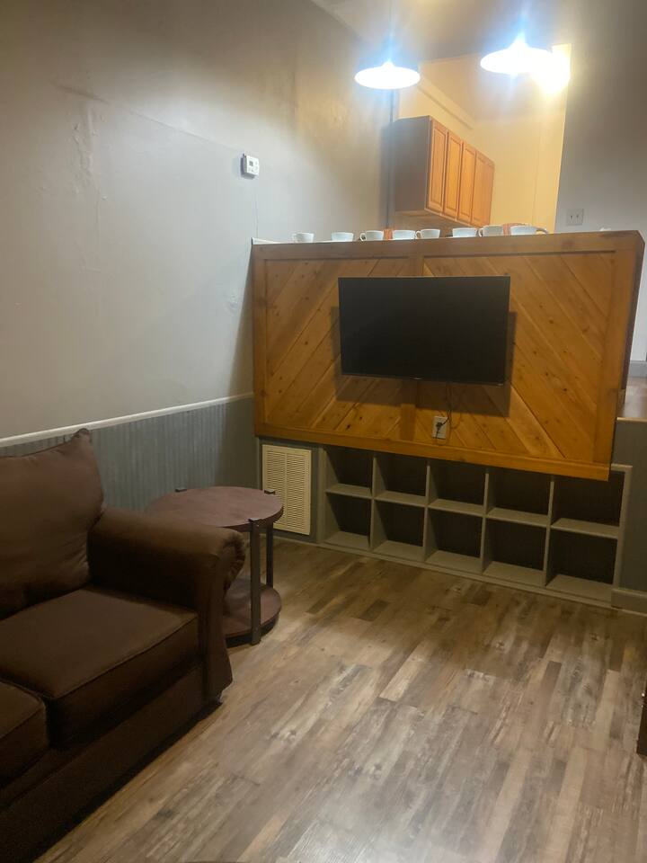 The Pantry # 2                   2 Bedrooms 1 Bath - Van Buren, AR