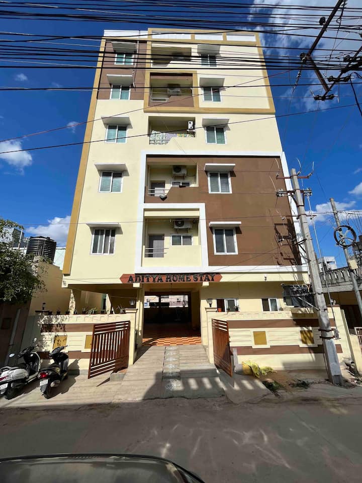 Aditya Homestay Flat5 Family Suite - Tirupati